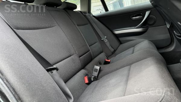 Melns BMW 320 2006 Rīga, ar dzinēja tilpumu 2.00 L un nobraukumu 0 tūkst. km par 2350 €, foto 9 vietnē AUTOMOTO.COM.LV