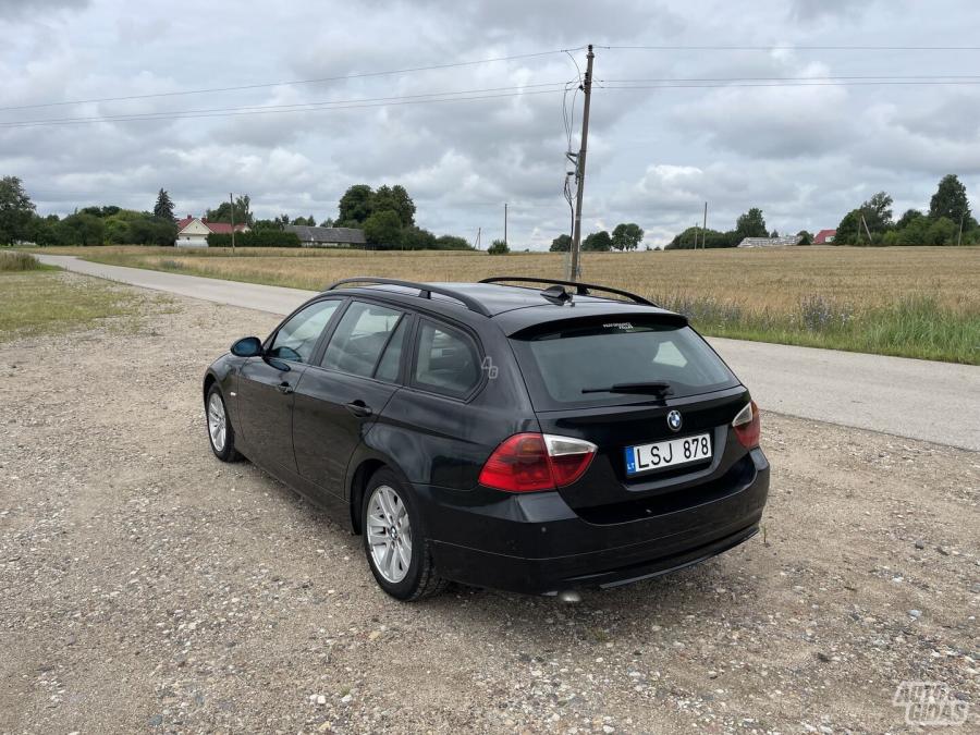 Melns BMW 320 2006 Jonava, ar dzinēja tilpumu 2.00 L un nobraukumu 425 tūkst. km par 2450 €, foto 7 vietnē AUTOMOTO.COM.LV