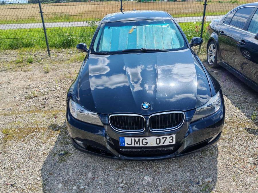 Черный БМВ 320 2006 в Вевис, объемом двигателя 2.00 л и пробегом 425 тыс. км за 2600 €, фото 1 на AUTOMOTO.COM.LV