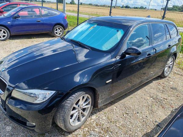 Черный БМВ 320 2006 в Вевис, объемом двигателя 2.00 л и пробегом 425 тыс. км за 2600 €, фото 2 на AUTOMOTO.COM.LV
