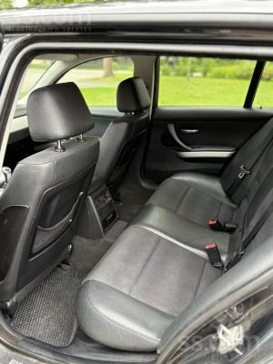 Black BMW 320 2006 in Riga, with an engine capacity of 2.00 L and mileage of 360 thousand km for 2850 €, photo 7 on AUTOMOTO.COM.LV