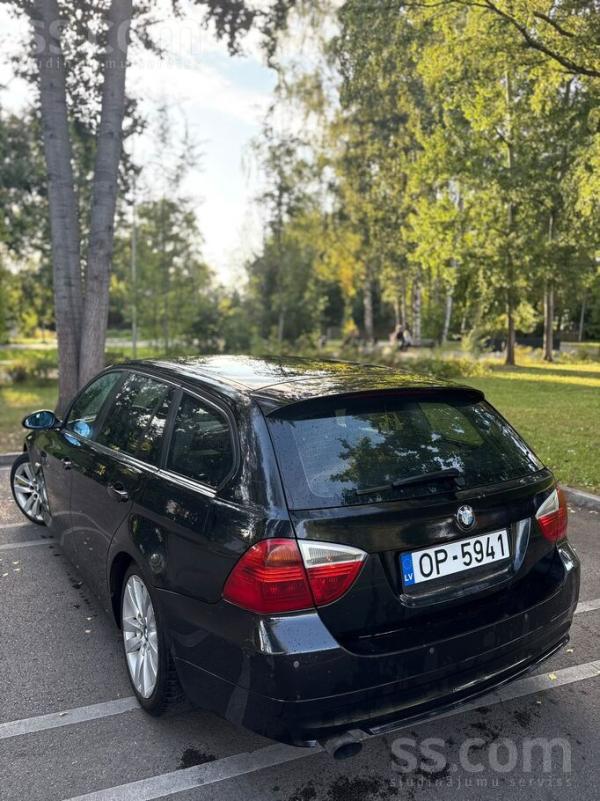 Melns BMW 320 2006 Rīga, ar dzinēja tilpumu 2.00 L un nobraukumu 360 tūkst. km par 2250 €, foto 5 vietnē AUTOMOTO.COM.LV