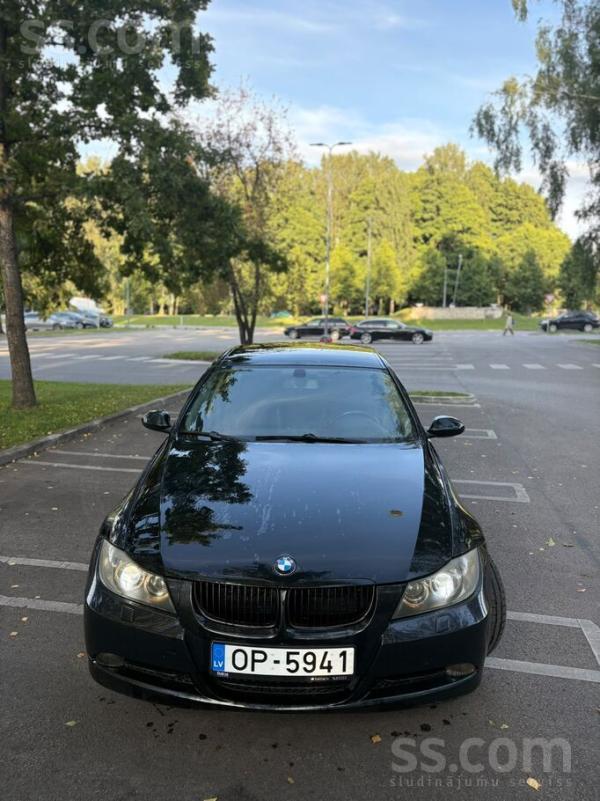 Melns BMW 320 2006 Rīga, ar dzinēja tilpumu 2.00 L un nobraukumu 360 tūkst. km par 2250 €, foto 8 vietnē AUTOMOTO.COM.LV