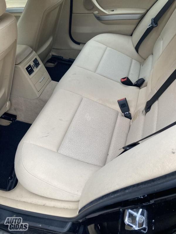 Black BMW 320 2006 in Vilnius, with an engine capacity of 2.00 L and mileage of 395 thousand km for 1699 €, photo 8 on AUTOMOTO.COM.LV