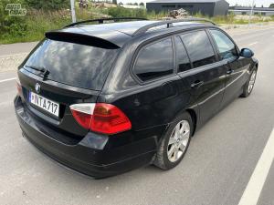 Черный БМВ 320 2006 в Паневежис, объемом двигателя 2.00 л и пробегом 295 тыс. км за 2200 €, фото 4 на AUTOMOTO.COM.LV