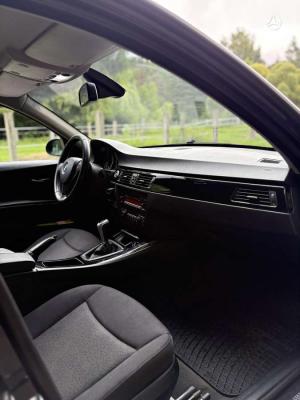 Black BMW 320 2006 in Siauliai, with an engine capacity of 2.00 L and mileage of 396 thousand km for 2550 €, photo 12 on AUTOMOTO.COM.LV