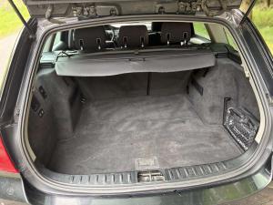 Black BMW 320 2006 in Siauliai, with an engine capacity of 2.00 L and mileage of 396 thousand km for 2550 €, photo 15 on AUTOMOTO.COM.LV