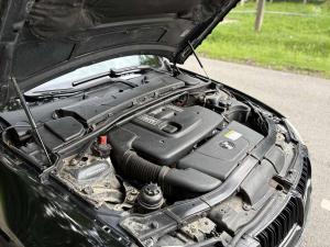 Black BMW 320 2006 in Siauliai, with an engine capacity of 2.00 L and mileage of 396 thousand km for 2550 €, photo 19 on AUTOMOTO.COM.LV
