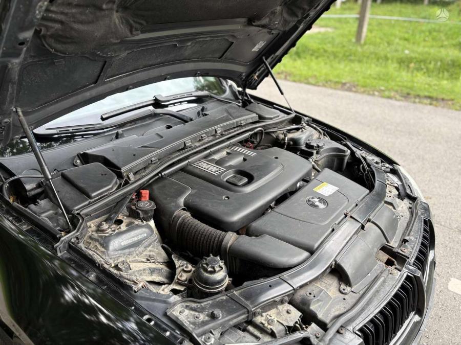 Black BMW 320 2006 in Siauliai, with an engine capacity of 2.00 L and mileage of 396 thousand km for 2550 €, photo 19 on AUTOMOTO.COM.LV