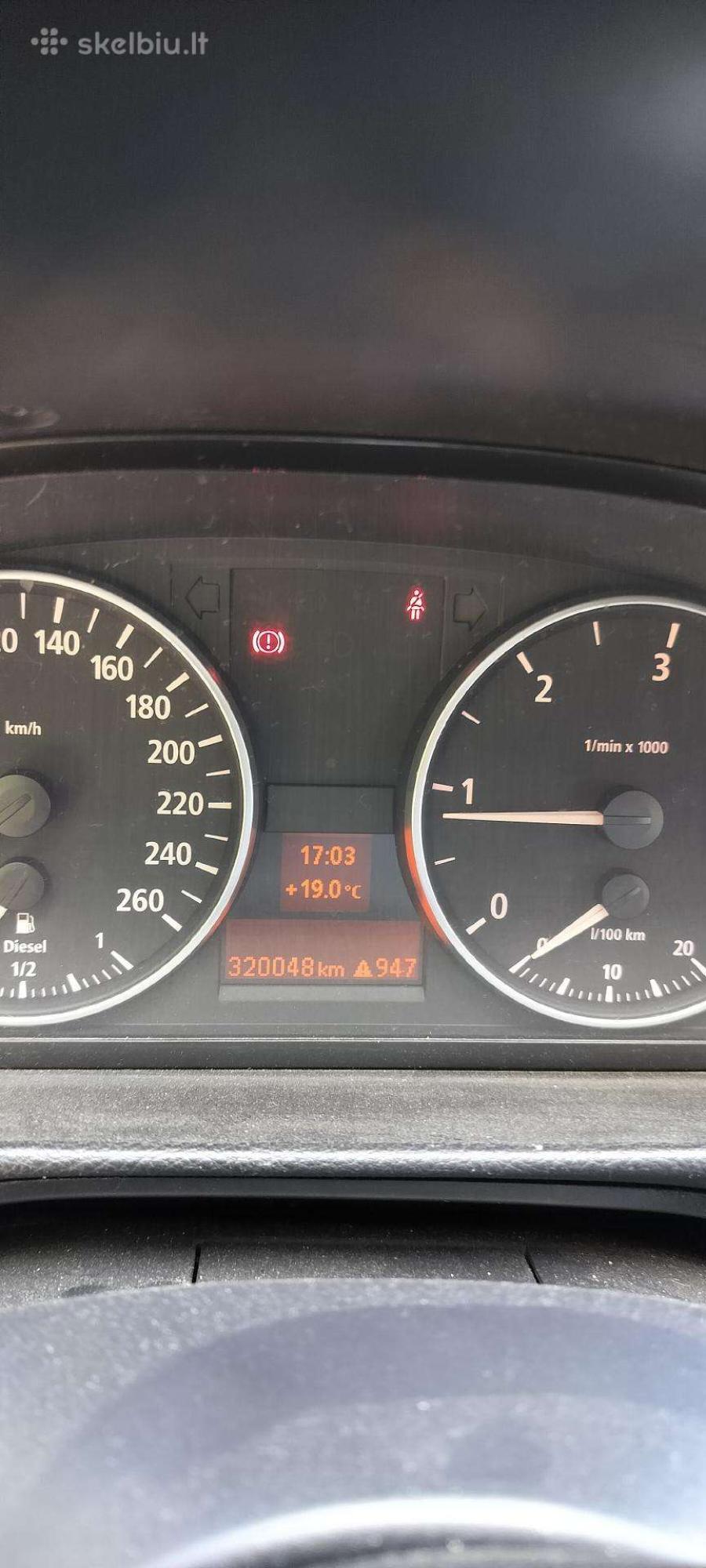 Black BMW 320 2006 in Vilkaviskis, with an engine capacity of 2.00 L and mileage of 320 thousand km for 2100 €, photo 7 on AUTOMOTO.COM.LV