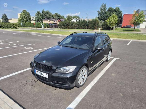 Melns BMW 320 2006 Panevēža, ar dzinēja tilpumu 0.00 L un nobraukumu 289 tūkst. km par 3450 €, foto 4 vietnē AUTOMOTO.COM.LV
