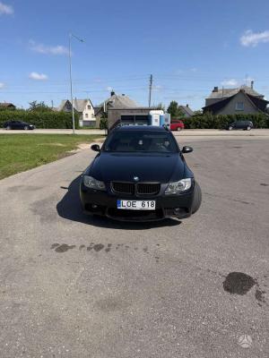 Черный БМВ 320 2006 в Каунас, объемом двигателя 1.99 л и пробегом 360 тыс. км за 3200 €, фото  на AUTOMOTO.COM.LV