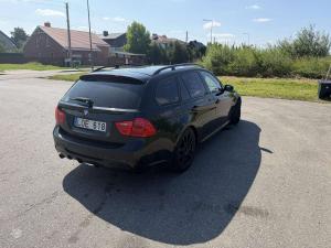 Melns BMW 320 2006 Kauņa, ar dzinēja tilpumu 1.99 L un nobraukumu 360 tūkst. km par 3200 €, foto 4 vietnē AUTOMOTO.COM.LV