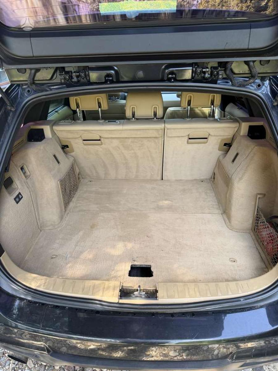 Melns BMW 320 2006 Kauņa, ar dzinēja tilpumu 1.99 L un nobraukumu 360 tūkst. km par 3200 €, foto 9 vietnē AUTOMOTO.COM.LV