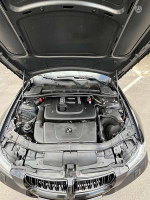 Black BMW 320 2006 in Kaunas, with an engine capacity of 2.00 L and mileage of 335 thousand km for 3600 €, photo 19 on AUTOMOTO.COM.LV