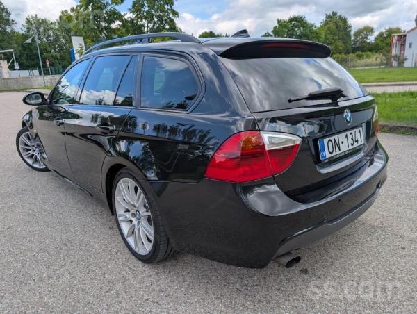 Melns BMW 320 2006 Daugavpils, ar dzinēja tilpumu 2.00 L un nobraukumu 313 tūkst. km par 4950 €, foto 4 vietnē AUTOMOTO.COM.LV