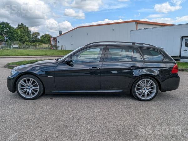 Melns BMW 320 2006 Daugavpils, ar dzinēja tilpumu 2.00 L un nobraukumu 313 tūkst. km par 4950 €, foto 5 vietnē AUTOMOTO.COM.LV