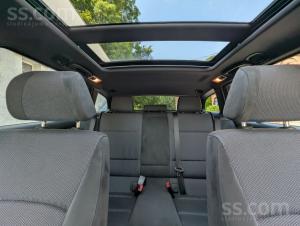 Black BMW 320 2006 in Daugavpils, with an engine capacity of 2.00 L and mileage of 313 thousand km for 4950 €, photo 24 on AUTOMOTO.COM.LV