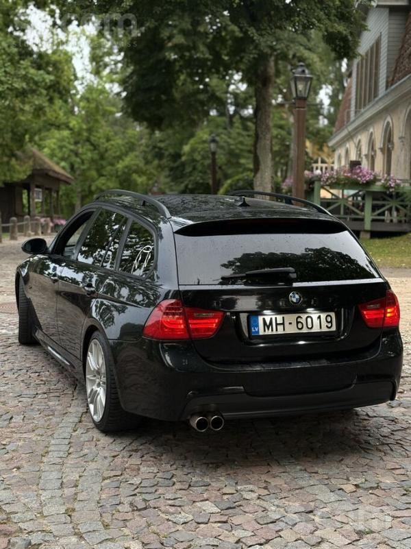 Melns BMW 320 2006 Kuldīga, ar dzinēja tilpumu 2.00 L un nobraukumu 395 tūkst. km par 3500 €, foto 3 vietnē AUTOMOTO.COM.LV