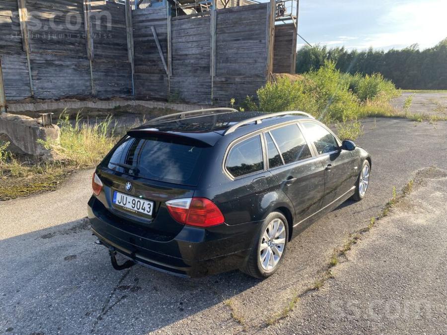 Black BMW 320 2006 in Balvi, with an engine capacity of 2.00 L and mileage of 381 thousand km for 1950 €, photo 6 on AUTOMOTO.COM.LV