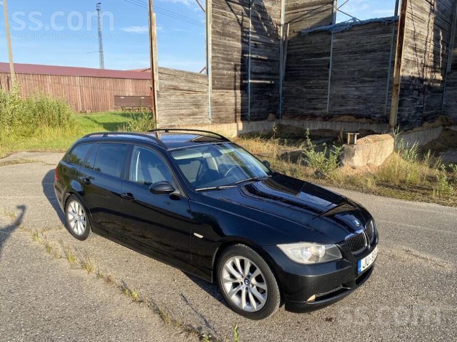 Black BMW 320 2006 in Balvi, with an engine capacity of 2.00 L and mileage of 381 thousand km for 1950 €, photo 8 on AUTOMOTO.COM.LV
