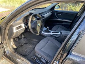 Black BMW 320 2006 in Balvi, with an engine capacity of 2.00 L and mileage of 381 thousand km for 1950 €, photo 13 on AUTOMOTO.COM.LV