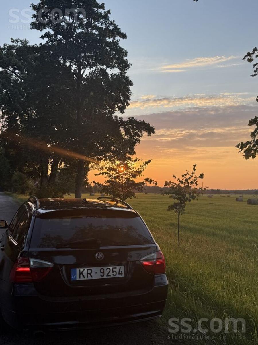 Melns BMW 320 2006 Ventspils, ar dzinēja tilpumu 2.00 L un nobraukumu 0 tūkst. km par 4400 €, foto 1 vietnē AUTOMOTO.COM.LV
