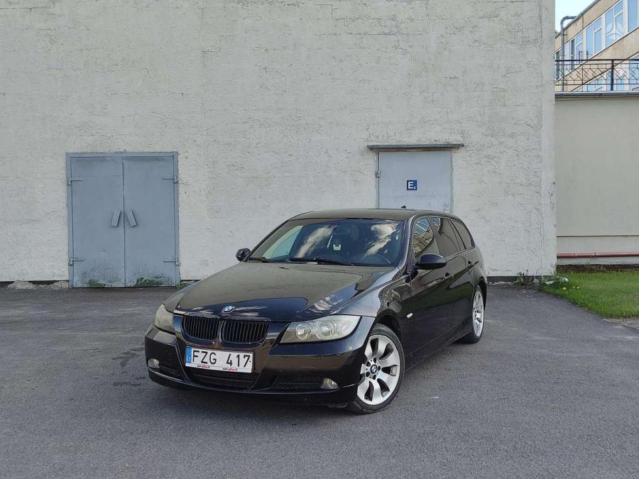 Black BMW 320 2006 in Alytus, with an engine capacity of 0.00 L and mileage of 300 thousand km for 3000 €, photo 1 on AUTOMOTO.COM.LV