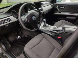 Black BMW 320 2006 in Alytus, with an engine capacity of 0.00 L and mileage of 300 thousand km for 3000 €, photo 12 on AUTOMOTO.COM.LV