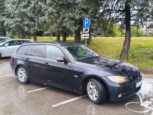 Черный БМВ 320 2006 в Алитус, объемом двигателя 2.00 л и пробегом 330 тыс. км за 1500 €, фото 4 на AUTOMOTO.COM.LV