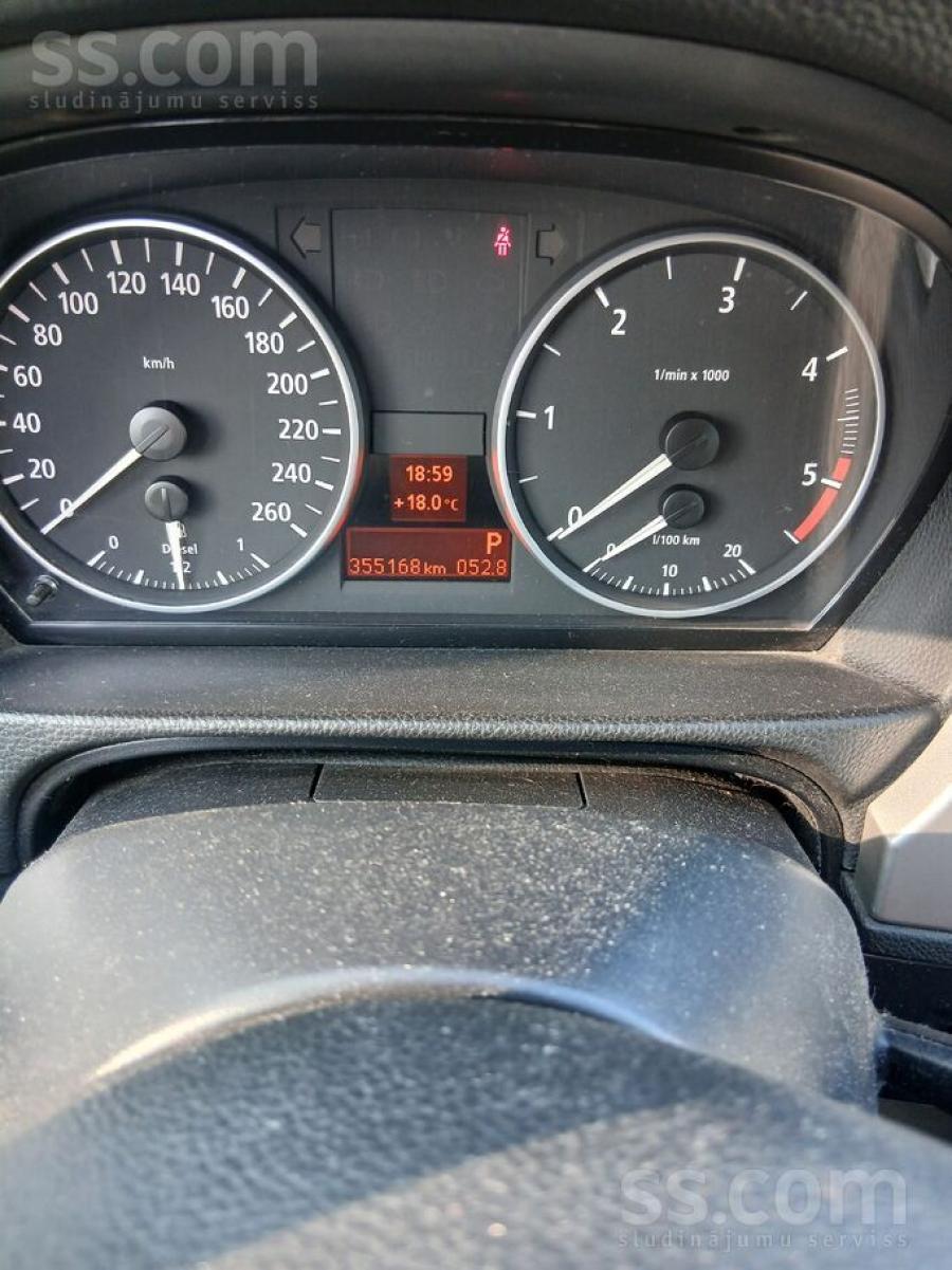 Melns BMW 320 2006 Jūrmala, ar dzinēja tilpumu 2.00 L un nobraukumu 355 tūkst. km par 2500 €, foto 6 vietnē AUTOMOTO.COM.LV