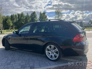Melns BMW 320 2006 Jelgava, ar dzinēja tilpumu 2.00 L un nobraukumu 335 tūkst. km par 3500 €, foto 5 vietnē AUTOMOTO.COM.LV