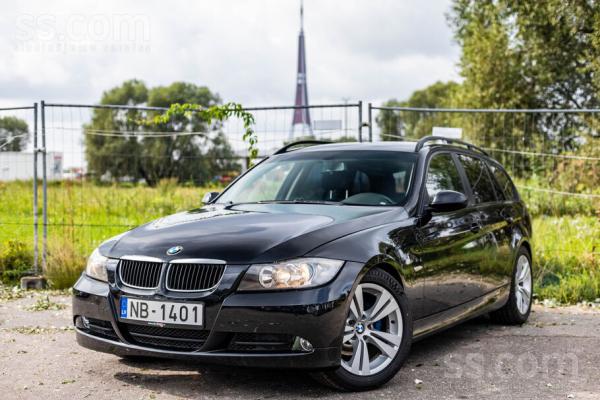 Black BMW 320 2006 in Riga, with an engine capacity of 2.00 L and mileage of 305 thousand km for 4490 €, photo 1 on AUTOMOTO.COM.LV