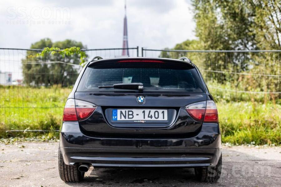 Black BMW 320 2006 in Riga, with an engine capacity of 2.00 L and mileage of 305 thousand km for 4490 €, photo 9 on AUTOMOTO.COM.LV