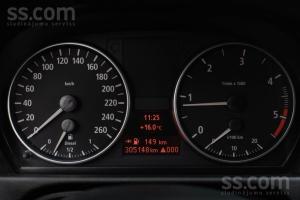 Black BMW 320 2006 in Riga, with an engine capacity of 2.00 L and mileage of 305 thousand km for 4490 €, photo 16 on AUTOMOTO.COM.LV