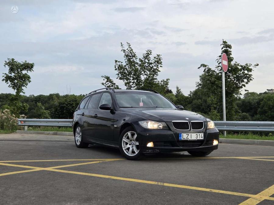 Черный БМВ 320 2006 в Каунас, объемом двигателя 2.00 л и пробегом 373 тыс. км за 2990 €, фото 1 на AUTOMOTO.COM.LV