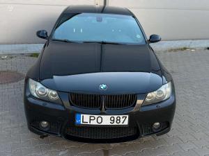 Черный БМВ 320 2006 в Каунас, объемом двигателя 2.00 л и пробегом 228 тыс. км за 3250 €, фото 7 на AUTOMOTO.COM.LV