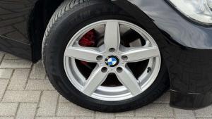 Melns BMW 320 2006 Radviliškis, ar dzinēja tilpumu 2.00 L un nobraukumu 389 tūkst. km par 3150 €, foto 12 vietnē AUTOMOTO.COM.LV