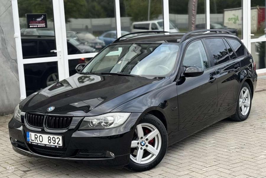 Black BMW 320 2006 in Radviliskis, with an engine capacity of 2.00 L and mileage of 389 thousand km for 3150 €, photo 1 on AUTOMOTO.COM.LV