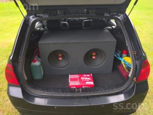 Melns BMW 320 2006 Limbaži, ar dzinēja tilpumu 2.00 L un nobraukumu 474 tūkst. km par 2200 €, foto 7 vietnē AUTOMOTO.COM.LV