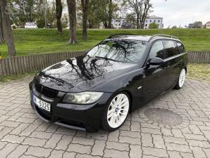 Black BMW 320 2006 in Jelgava, with an engine capacity of 2.00 L and mileage of 382 thousand km for 2800 €, photo  on AUTOMOTO.COM.LV