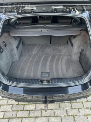 Melns BMW 320 2006 Rīga, ar dzinēja tilpumu 2.00 L un nobraukumu 300 tūkst. km par 3500 €, foto 6 vietnē AUTOMOTO.COM.LV