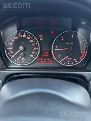 Melns BMW 320 2006 Rīga, ar dzinēja tilpumu 2.00 L un nobraukumu 300 tūkst. km par 3500 €, foto 9 vietnē AUTOMOTO.COM.LV