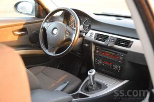 Черный БМВ 320 2006 в Салдус, объемом двигателя 2.00 л и пробегом 299 тыс. км за 3000 €, фото 9 на AUTOMOTO.COM.LV