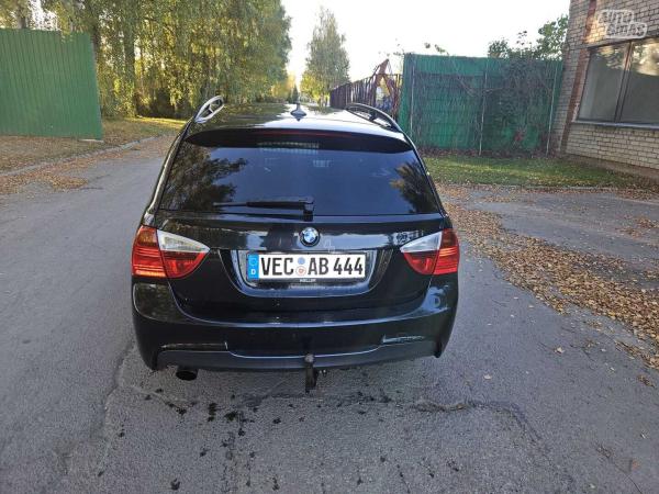 BMW 320 2006 Šakiai vietnē Melns BMW 320 2006 Šakiai, ar dzinēja tilpumu 2.00 L un nobraukumu 360 tūkst. km par 3599 €, foto 7 vietnē AUTOMOTO.COM.LV