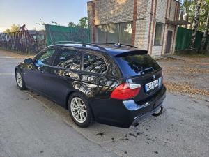 Melns BMW 320 2006 Šakiai, ar dzinēja tilpumu 2.00 L un nobraukumu 360 tūkst. km par 3599 €, foto 8 vietnē AUTOMOTO.COM.LV