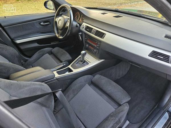 BMW 320 2006 Šakiai vietnē Melns BMW 320 2006 Šakiai, ar dzinēja tilpumu 2.00 L un nobraukumu 360 tūkst. km par 3599 €, foto 11 vietnē AUTOMOTO.COM.LV