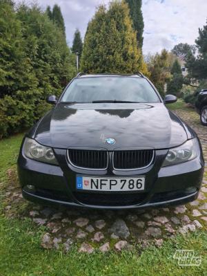Black BMW 320 2006 in Ukmerge, with an engine capacity of 2.00 L and mileage of 310 thousand km for 1300 €, photo 3 on AUTOMOTO.COM.LV