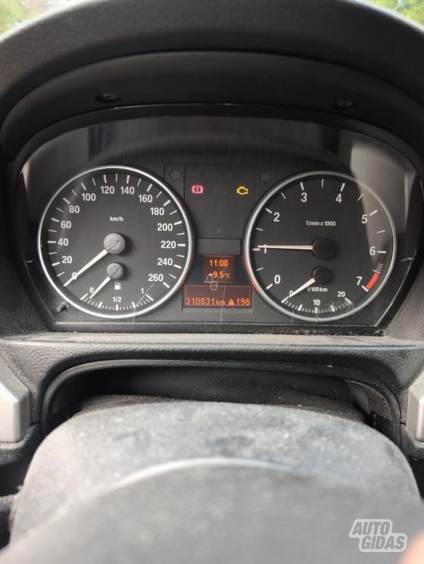BMW 320 2006 Ukmergė vietnē Melns BMW 320 2006 Ukmergė, ar dzinēja tilpumu 2.00 L un nobraukumu 310 tūkst. km par 1300 €, foto 8 vietnē AUTOMOTO.COM.LV