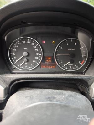 Black BMW 320 2006 in Ukmerge, with an engine capacity of 2.00 L and mileage of 310 thousand km for 1300 €, photo 8 on AUTOMOTO.COM.LV